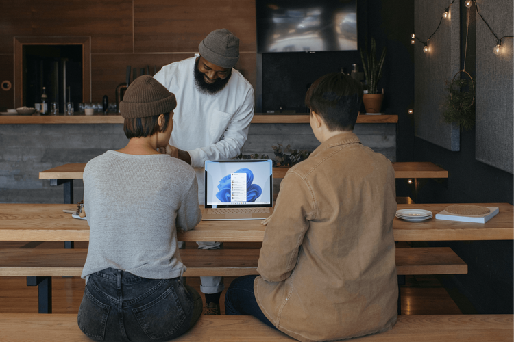 HR Software to Manage Payroll, Compliance & More | Deel